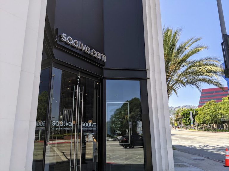 Where to Buy a Saatva Matrress In-Store and Online (2025)